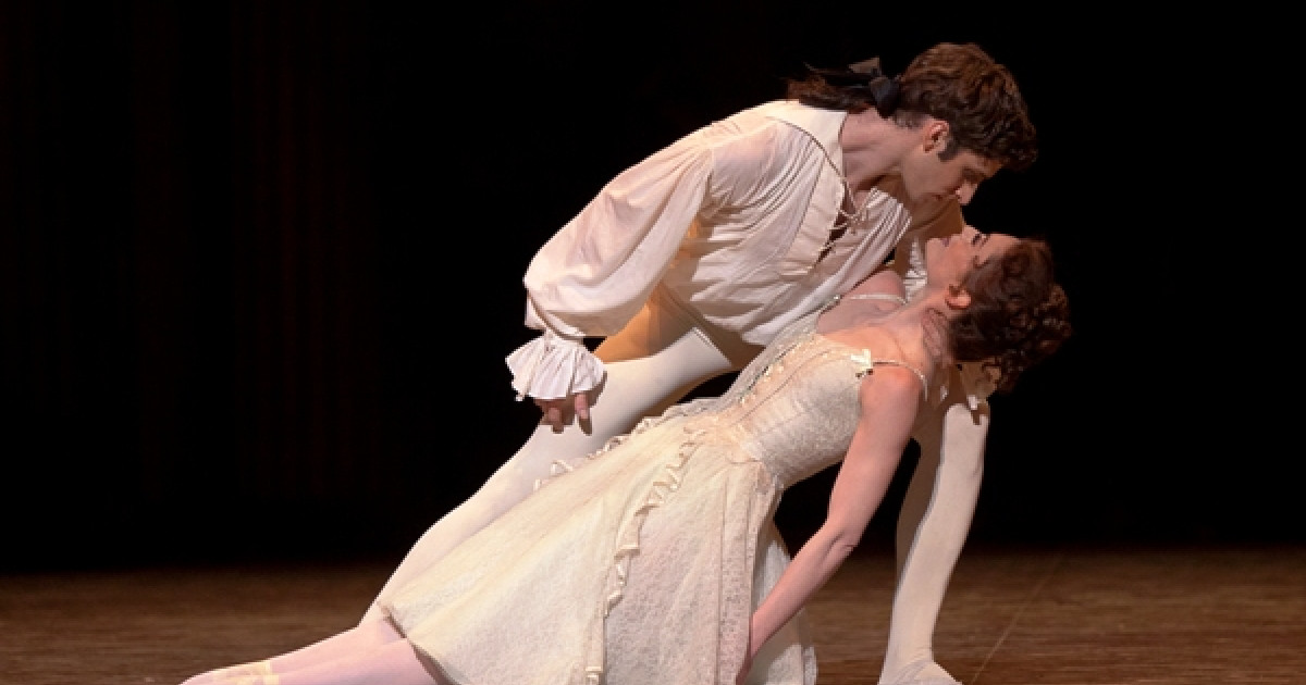 Palais Garnier Paris Manon Dupont Hoffalt