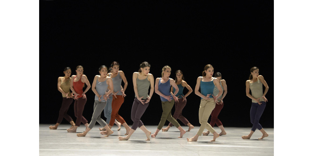 Ohad Naharins „Decadance“ Leipziger Ballett