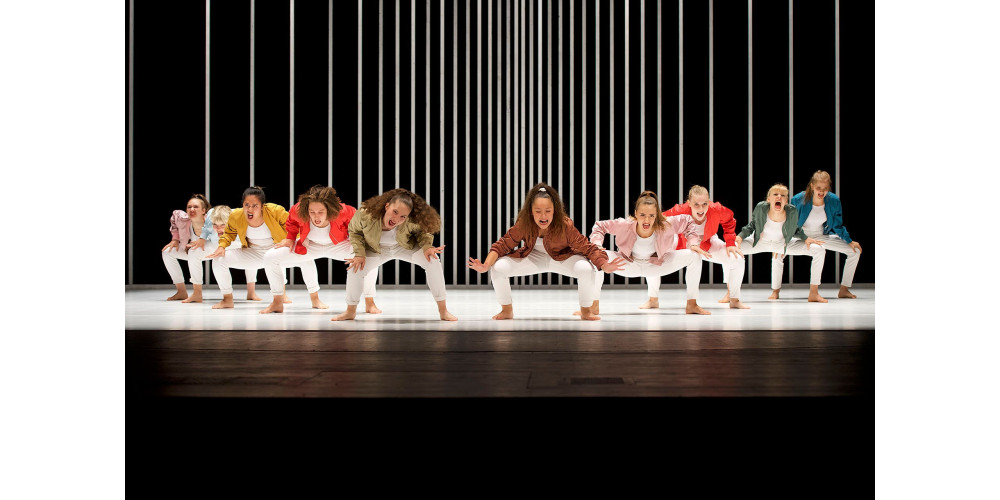 Hard to be soft Doherty Tanz im August Hau Berlin