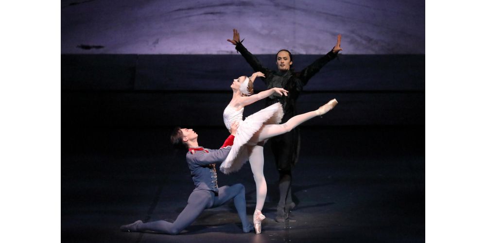 „Schwanensee“ am Bayerischen Staatsballett