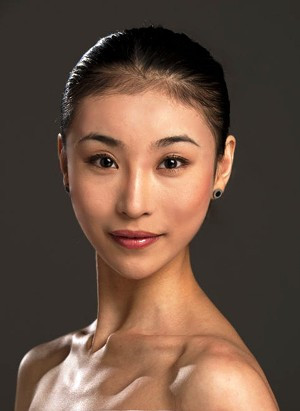 Chinas Ballerina Yun Wang gastiert in München