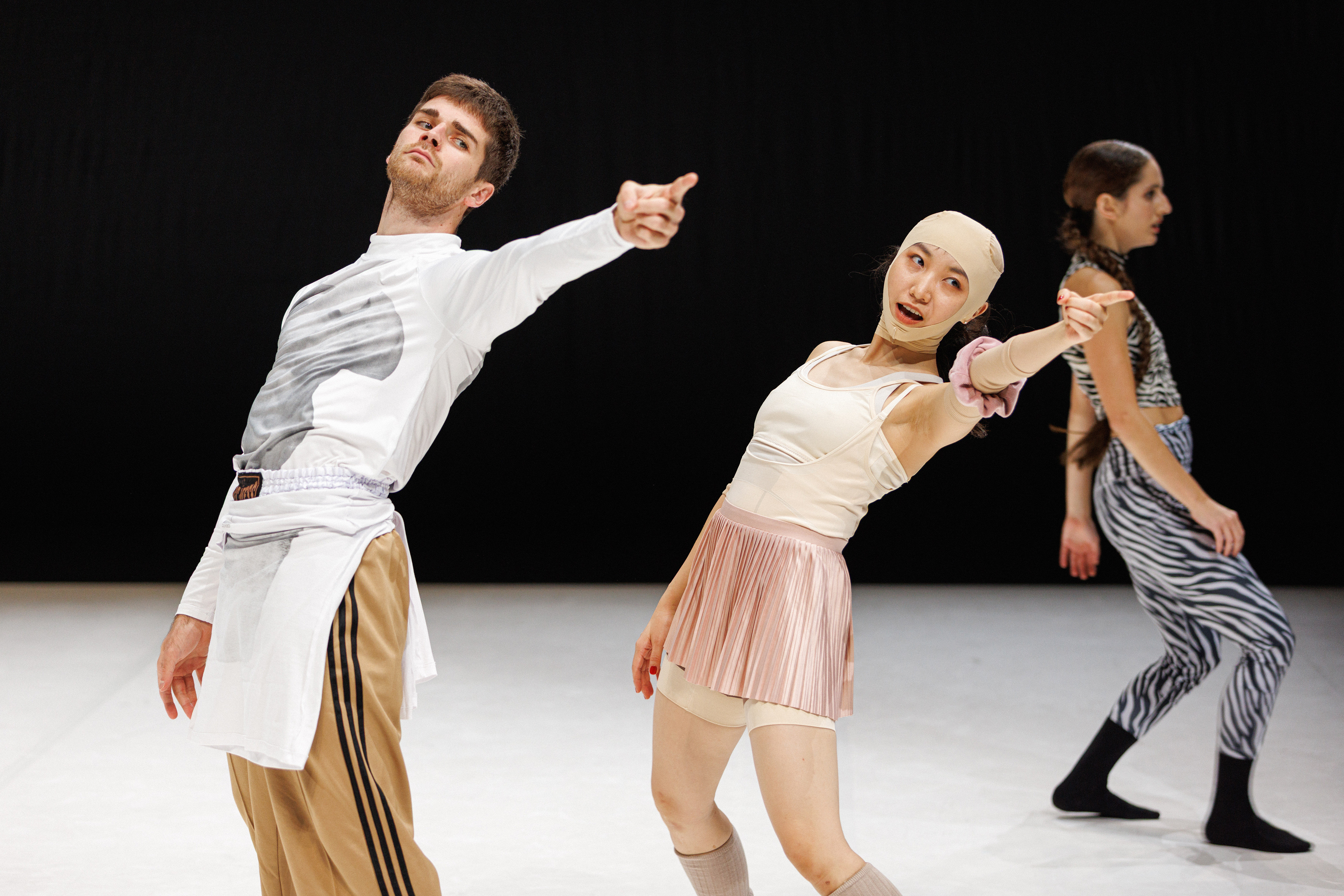 „Hype the Pain“ von Miller de Nobili im Festspielhaus Hellerau