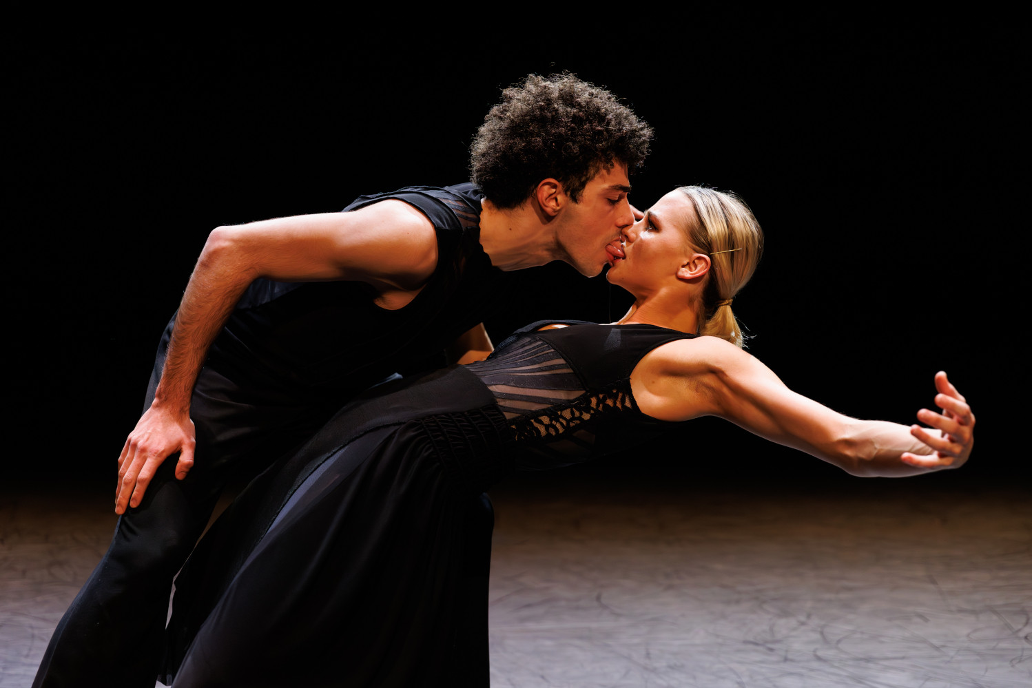 „Radical Classical“ mit den Gauthier Dance Juniors in Stuttgart